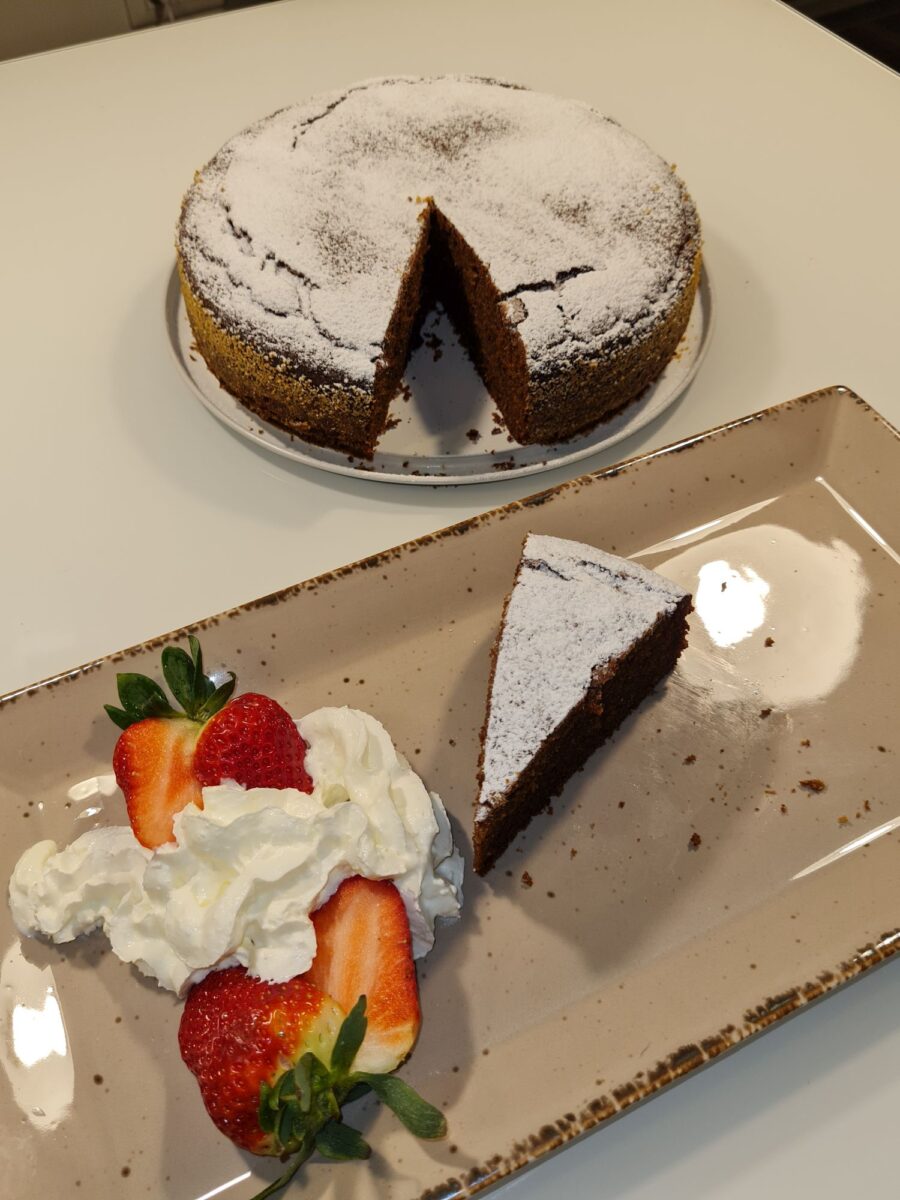 YOGURT CAKE WITH OAT GOFIO - Viva La Gaia